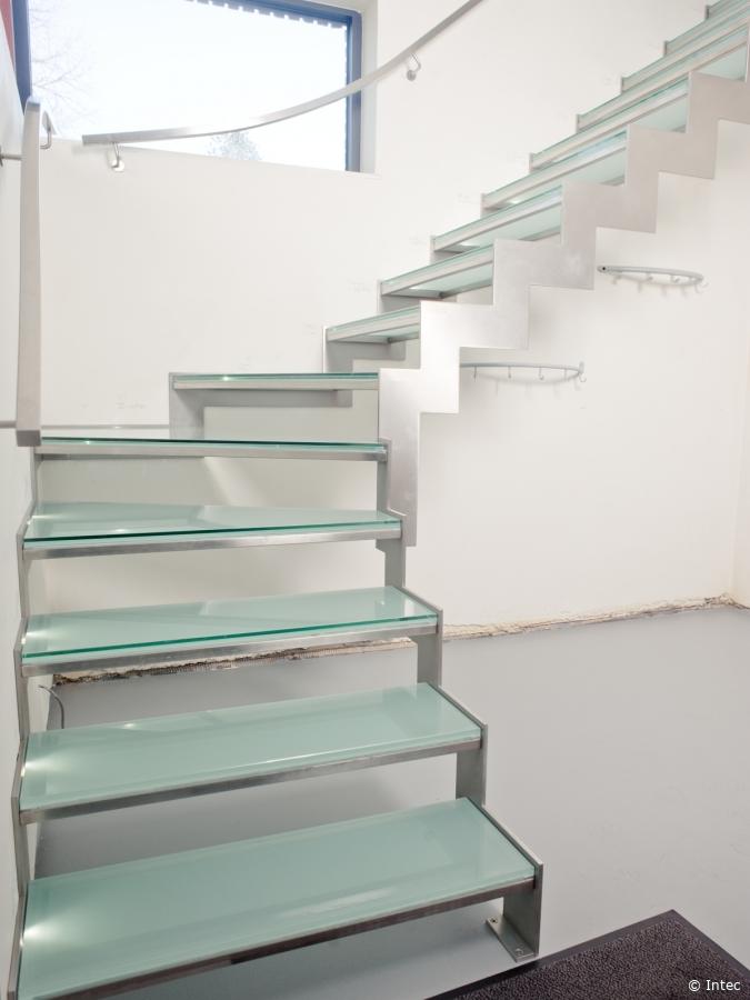 Intec Inox | Stairs, railings and banisters - Stairs Z-shaped Staircase