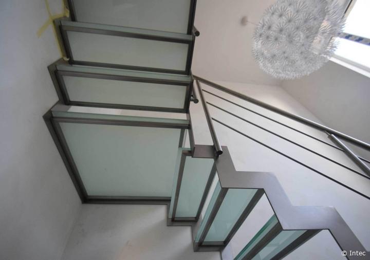 Intec Inox | Stairs, railings and banisters - Stairs Z-shaped Staircase