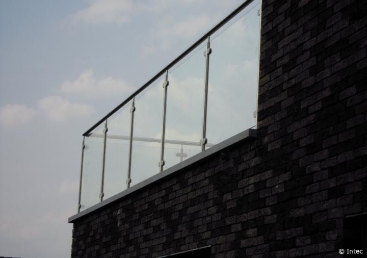 Intec Inox | Trappen, leuningen en balustrades - Balustrades Glazen ...